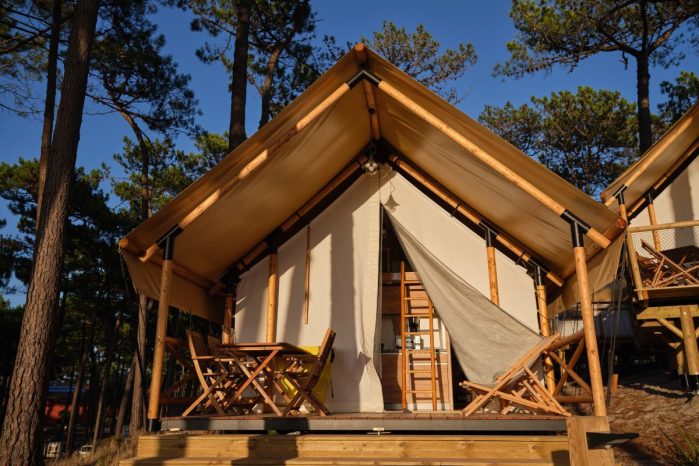 Camping vs Glamping: What’s the Difference? – – Glamping Passion